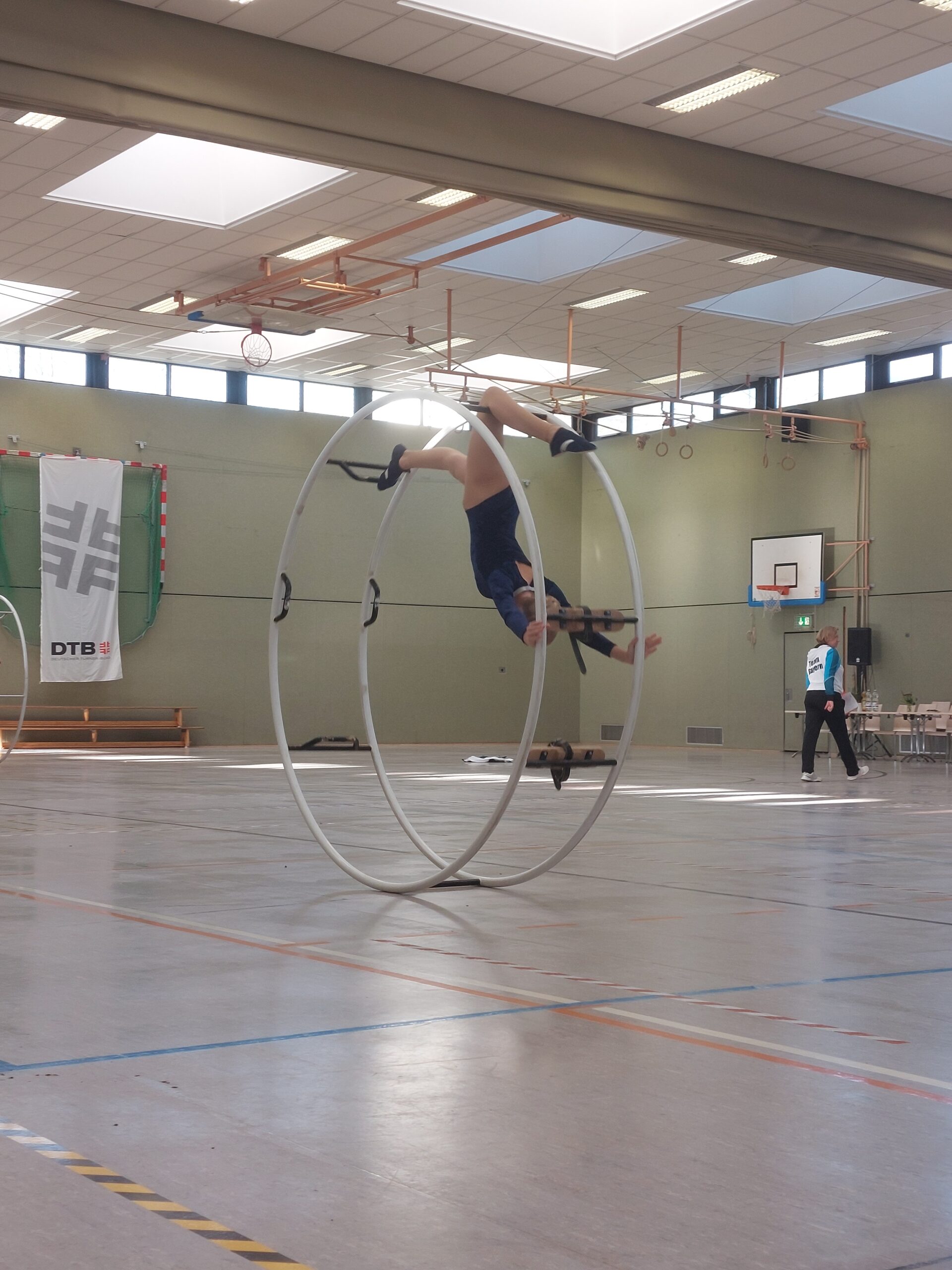 DJK-Rhönradturnerinnen erfolgreich beim Deutschland-Cup 2022 – DJK Wissen-Selbach TV 1922 e.V.